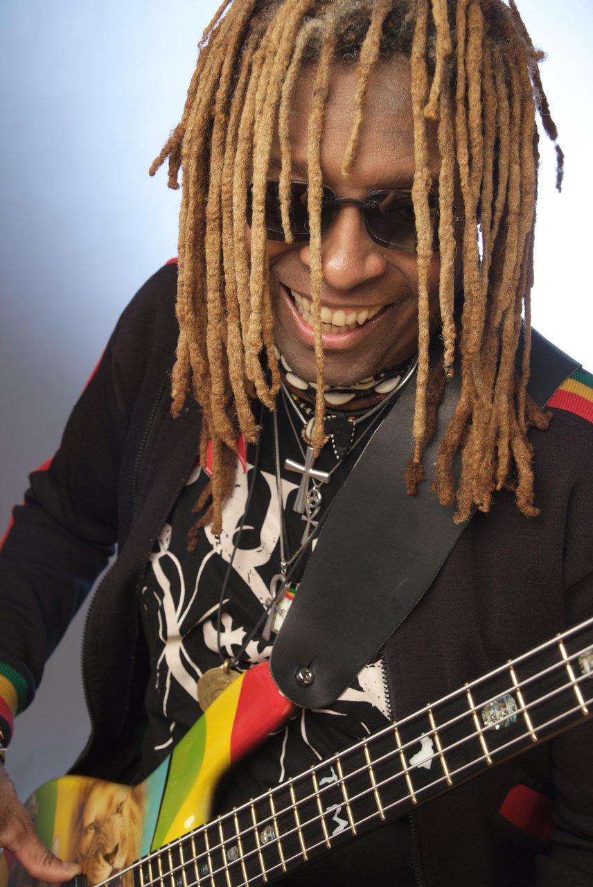 T.M. Stevens nous a quittés – BASSISTE MAGAZINE